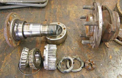 Unit Bearings vs Older Adjustable Bearings | Lugnut4x4